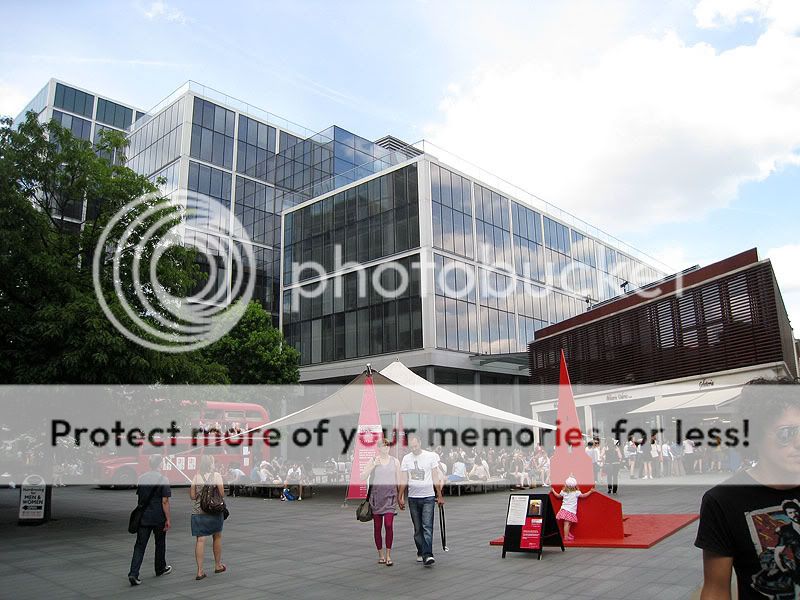 London: Spitalfields & Brick Lane - The City Lane