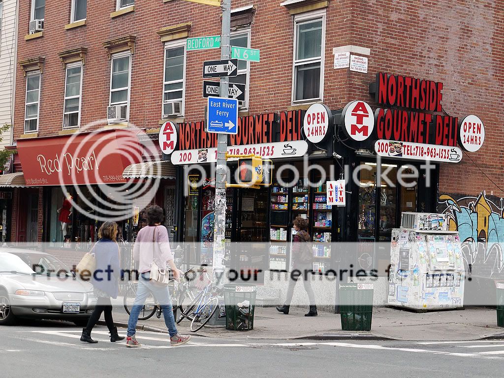 New York: Brooklyn Street Art (Part 4) - The City Lane